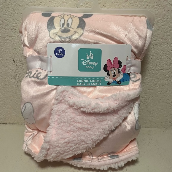 Disney | Other | New Disney Baby Minnie Mouse Baby Blanket | Poshmark